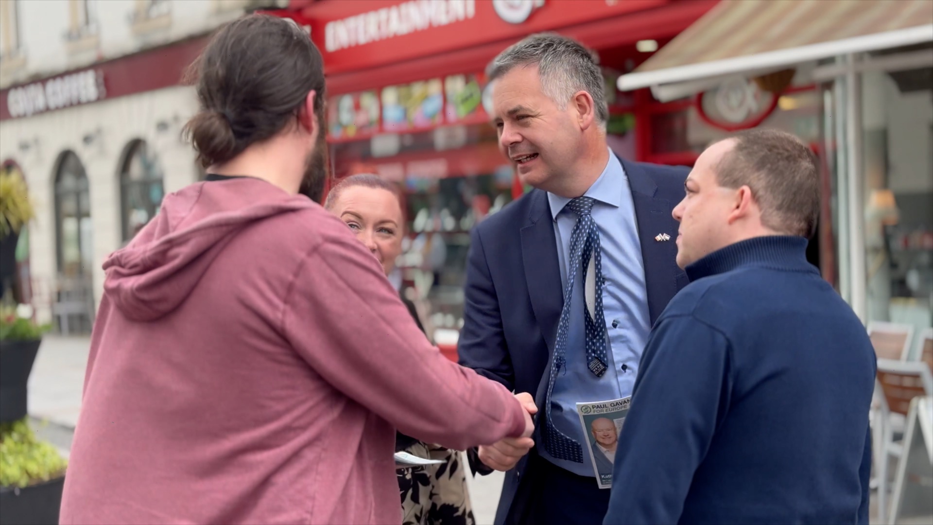 Government failing to tackle cost of living crisis as 6 in 10 very ...